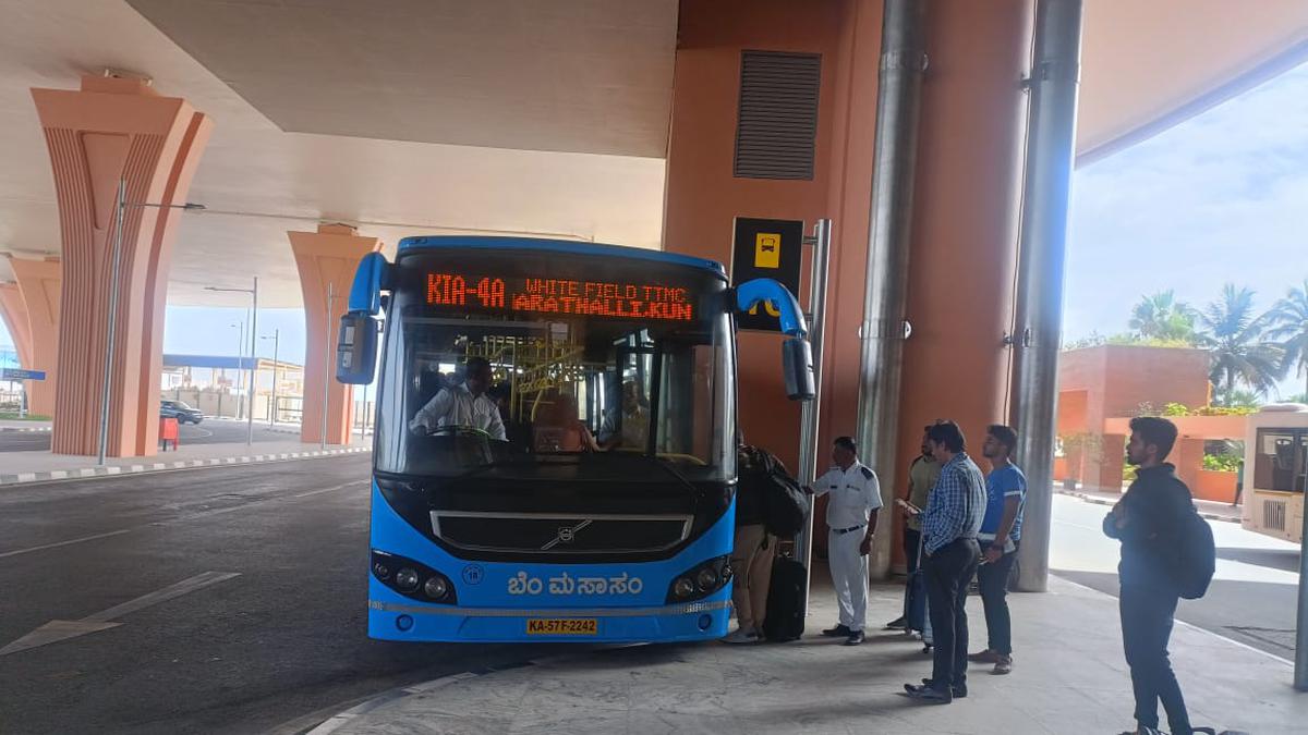 BMTC launches Vayu Vajra bus service to KIA T2 in Bengaluru - The Hindu